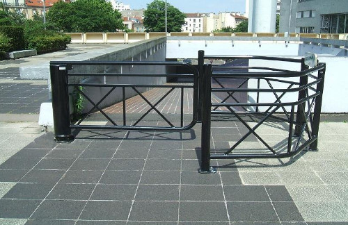 Selective barriers with 2 to 3 components - Semco